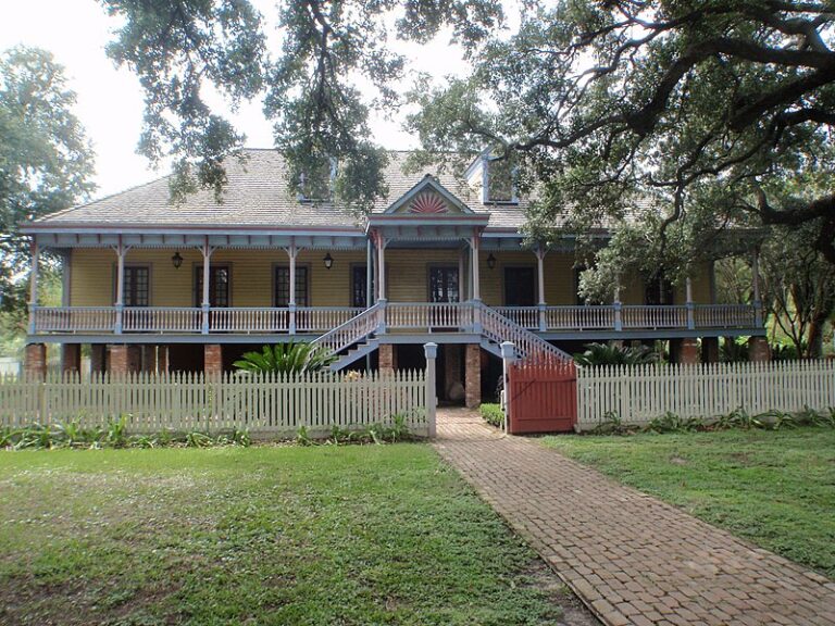 10 Most Famous Plantations - Have Fun With History