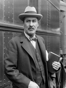 15 Most Famous Archaeologists - Have Fun With History